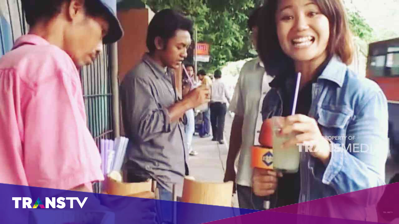 JELANG SIANG: Kesegaran Air Nira Memang Tak Diragukan - Trans TV