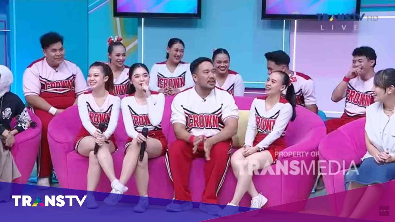 Potensi Tim Cheerleader Crown Allstar Didukung Kekompakan Yang Solid ...
